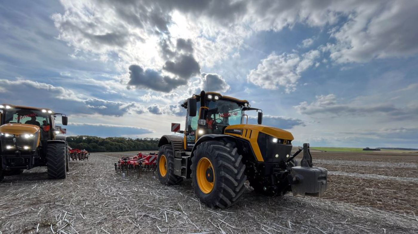 JCB a exposé ses nouveautés lors d'un événement coorganisé avec Manuland