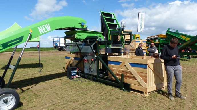 AVR : une caisse par minute pour la Scorpio