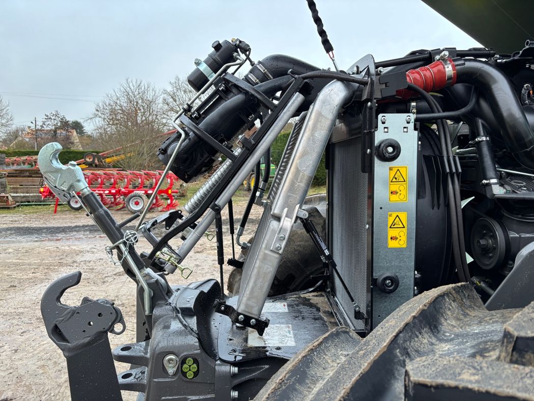 Claas Arion 660 CMatic Night Edition : le point technique en 4 étapes