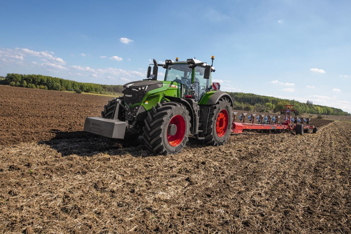 Fendt 1050 Fiche Technique