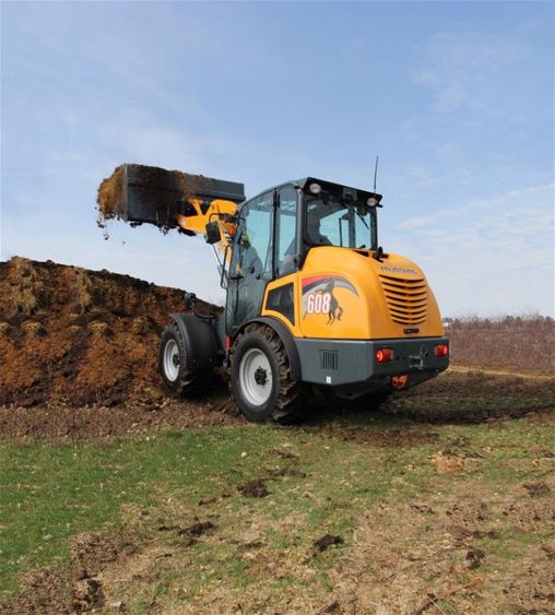 Fiche technique Chariots télescopiques Mustang 608 cabine 2022